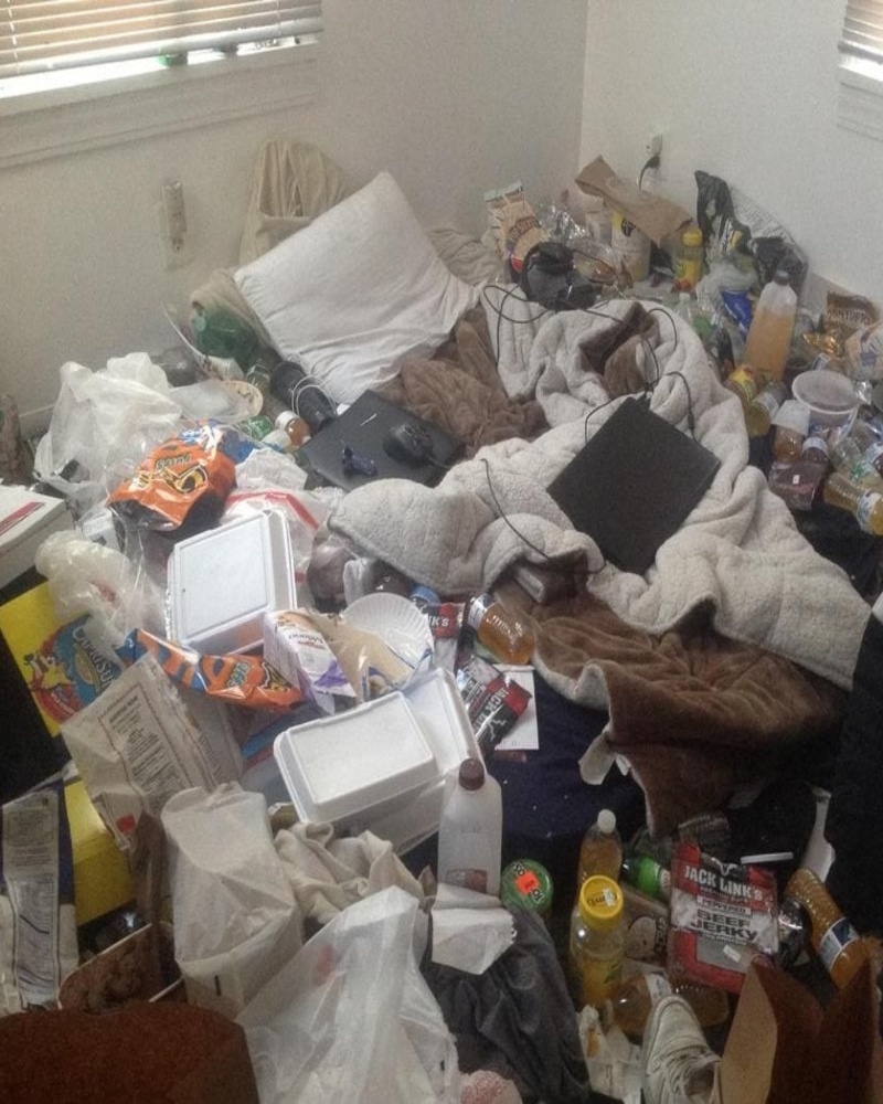 55 Funny Roommate Stories That Will Make You Want to Live Alone Forever ...