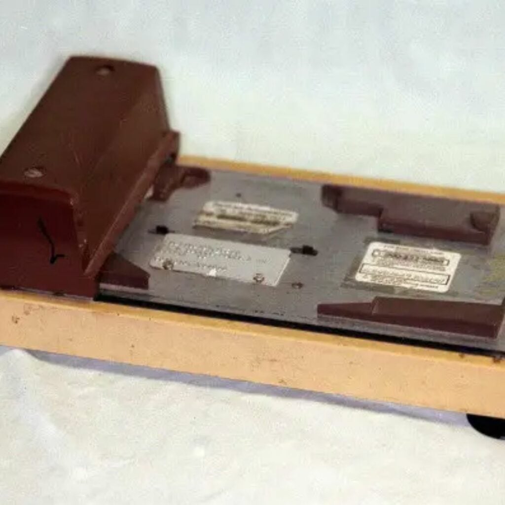 A Trip Down Memory Lane: Nostalgic Photos That Are Making Us Feel ...